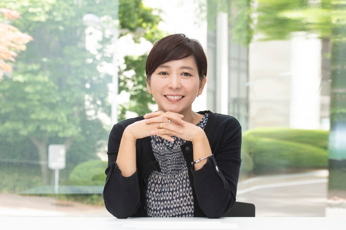 The Horn Book | Moon Pops: Heena Baek's 2022 BGHB Picture Book Honor Speech